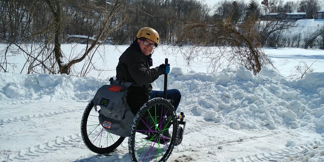 GRIT Freedom Chair 3.0- Off-Road Manual Wheelchair - Trails,Grass,Sand ...